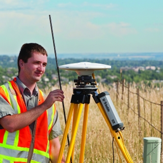 Trimble R9s GNSS Alıcı | Graftek